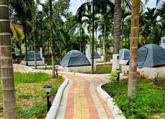 Stay - ‎ ‎ RR Retreat